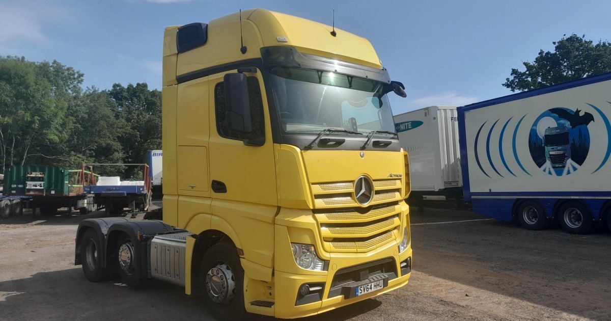 Mercedes Benz Actros 2551LS (963-4-D) 6x2 Tractor Unit (64 Plate ...