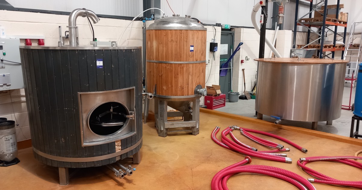 Micro Brewery Disposal, Brewhouse, Fermenting Vessells, Cask Force 200 ...